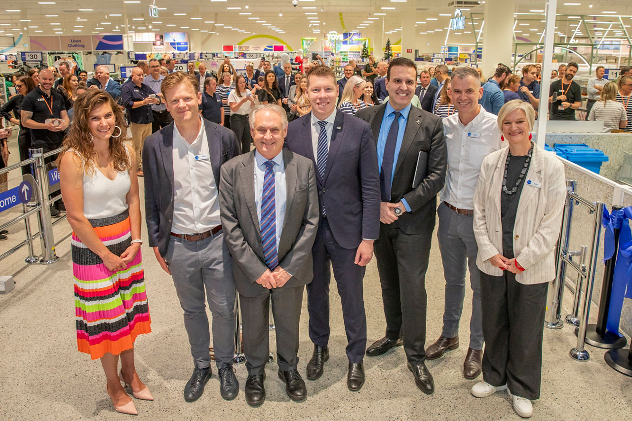 BIG W Celebrates Opening Of New Store In Port Adelaide | Mirage News